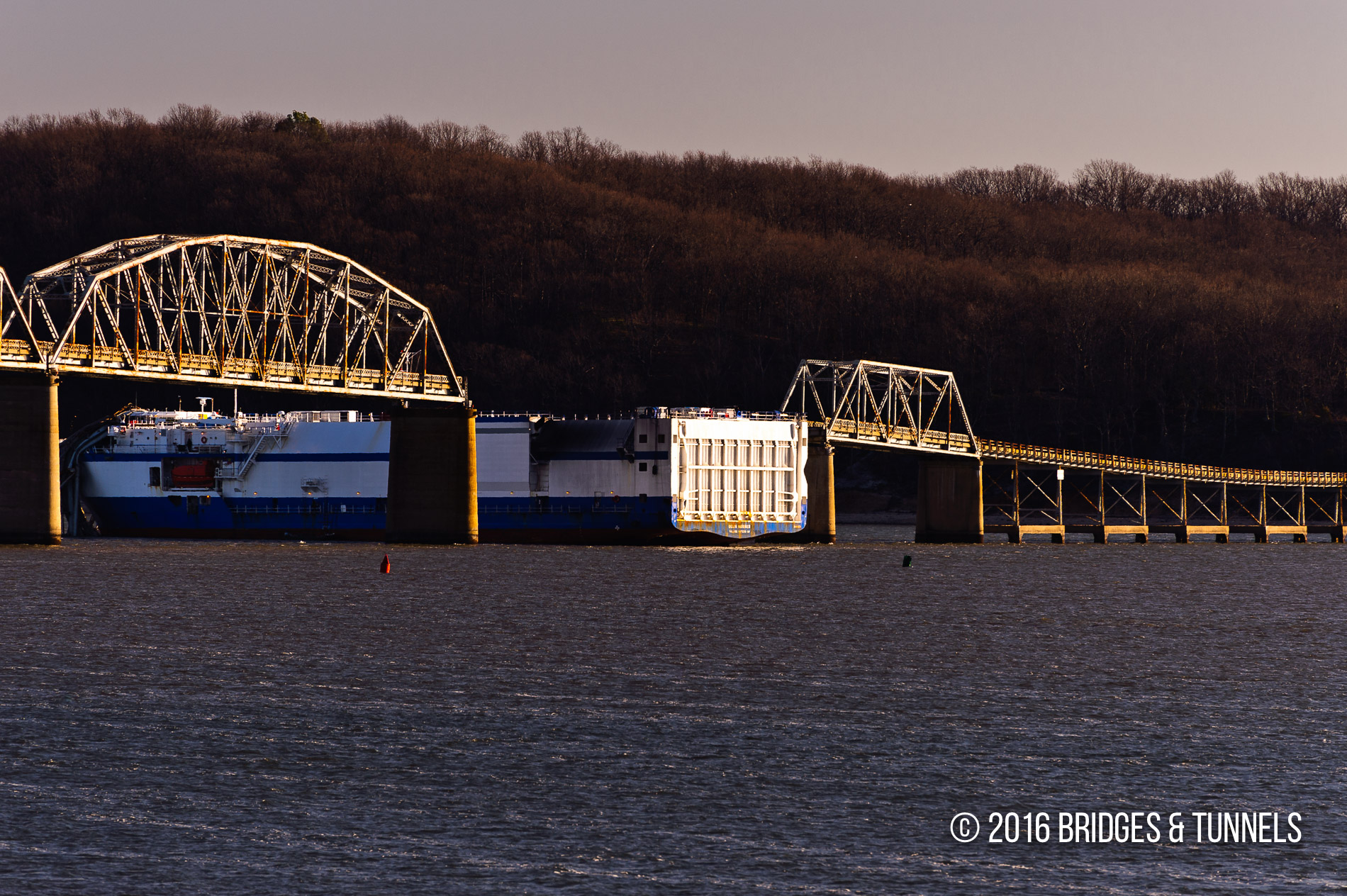 Bridges at Land Between the Lakes in Kentucky - Bridges and Tunnels