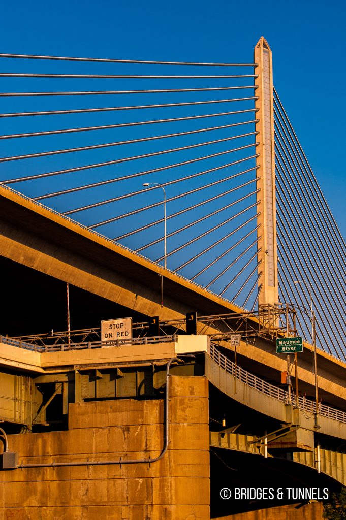 Craig Memorial Bridge - Bridges and Tunnels