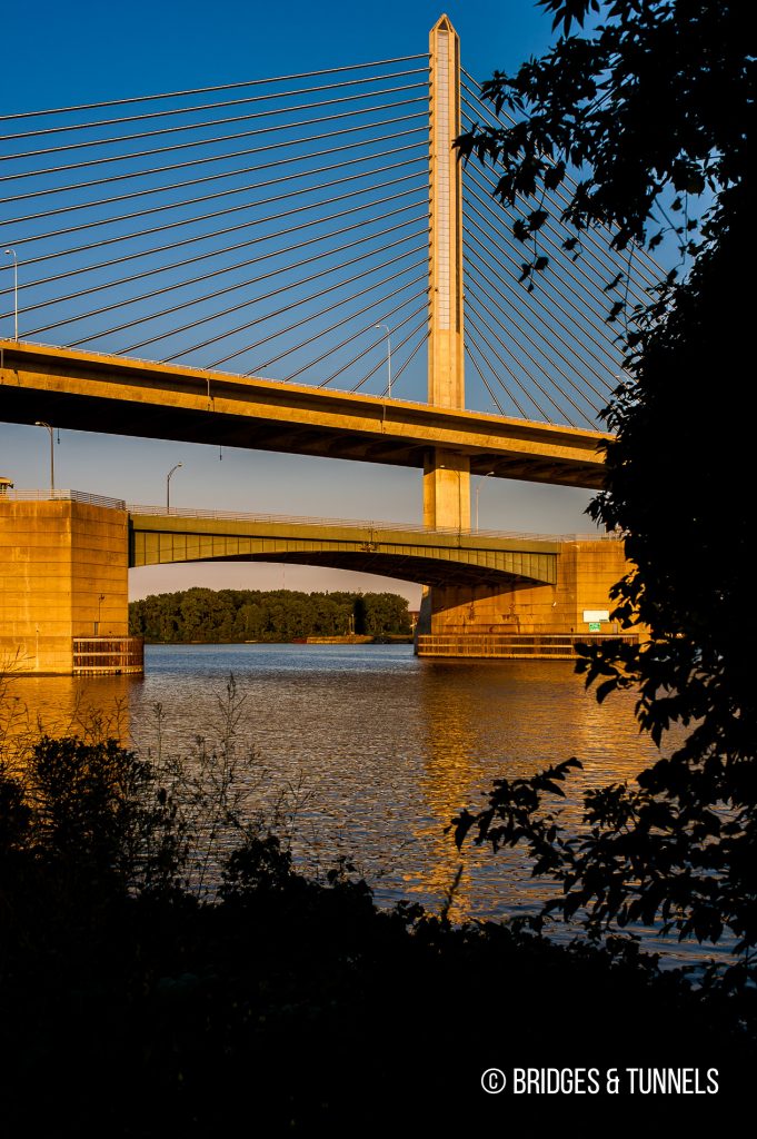 Craig Memorial Bridge - Bridges and Tunnels