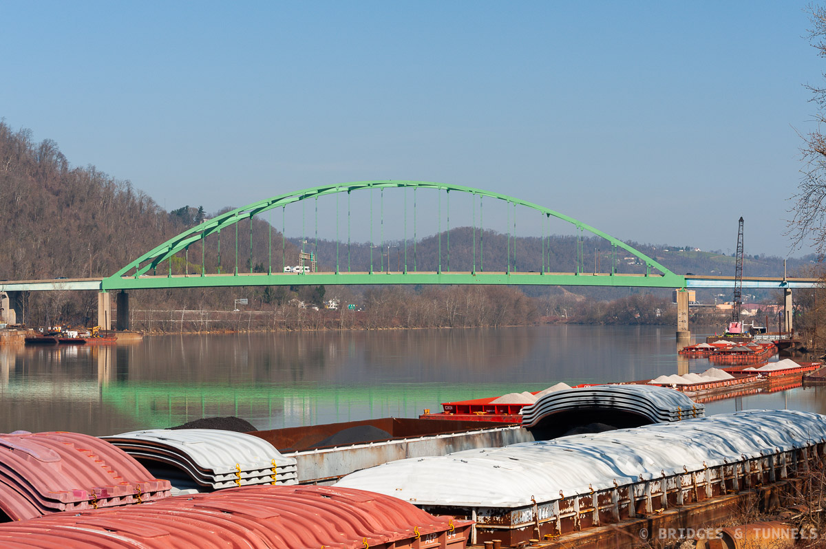 Vietnam Veterans Memorial Bridge - Bridges and Tunnels