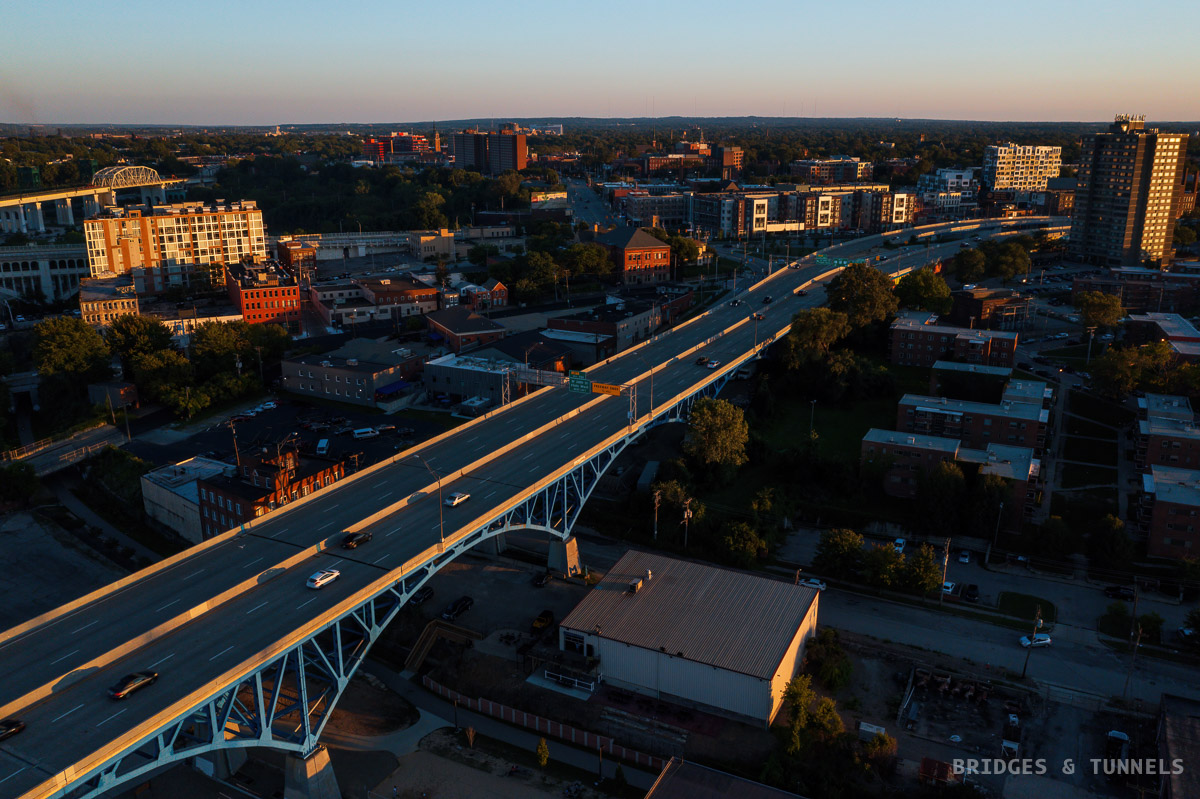 Main Avenue Bridge - Bridges and Tunnels