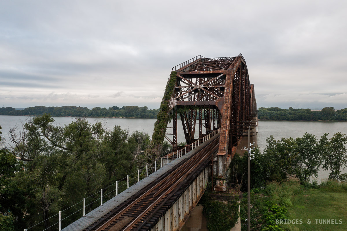 Henderson Railroad Bridge - Bridges and Tunnels