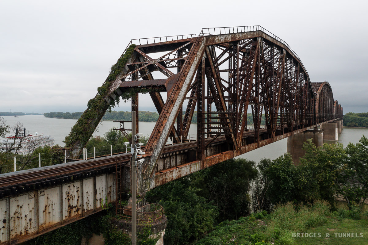 Henderson Railroad Bridge - Bridges and Tunnels