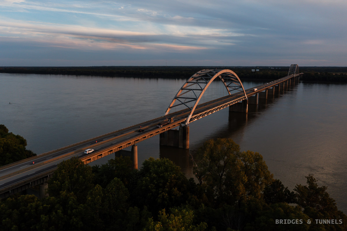 Paducah Bridge - Bridges and Tunnels