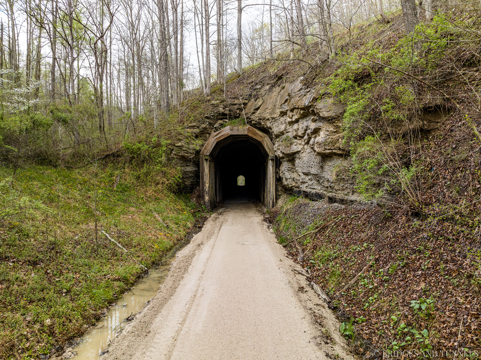 20230416-20230416-23111-Edit - Bridges and Tunnels