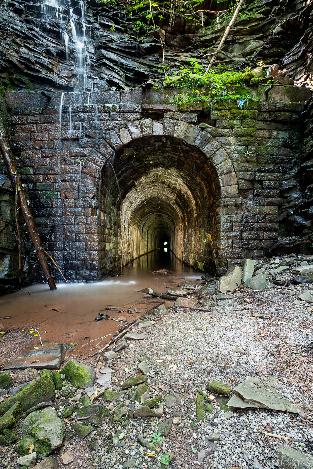 20230902-20230902-41830-Edit - Bridges and Tunnels