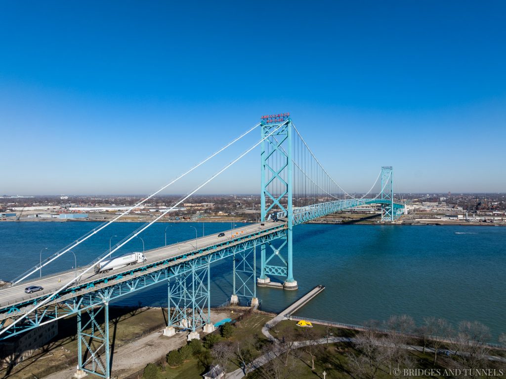 Ambassador Bridge - Bridges and Tunnels