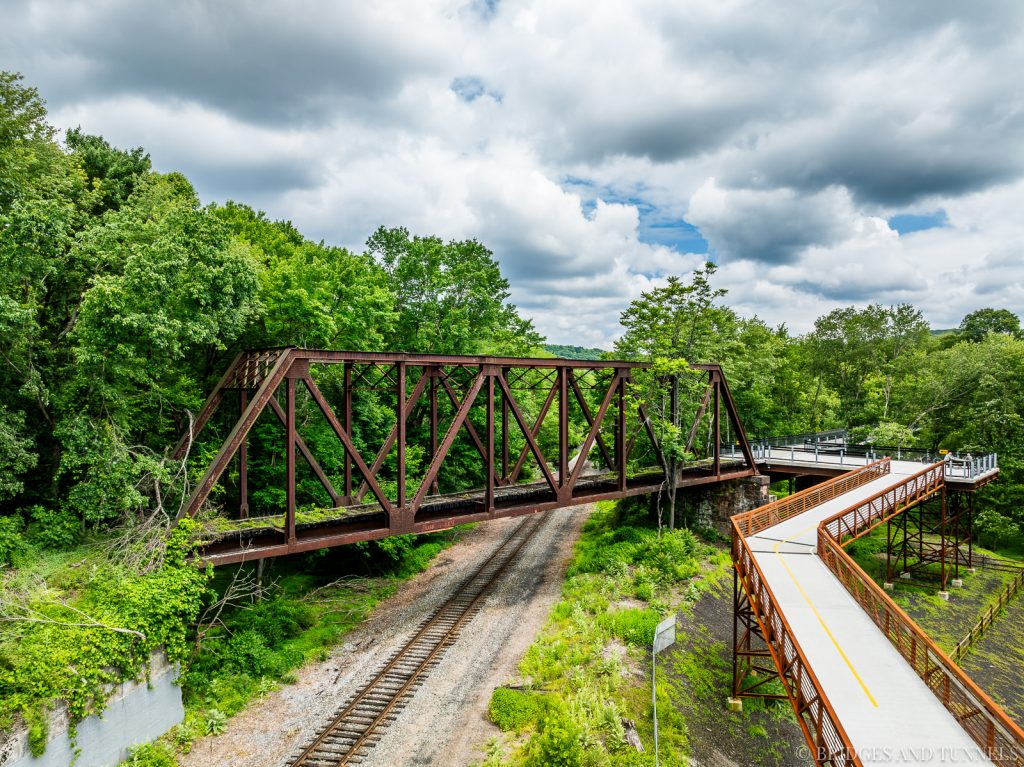 Schuylkill Valley Branch Railroad Bridge No. 83.40 - Bridges and Tunnels